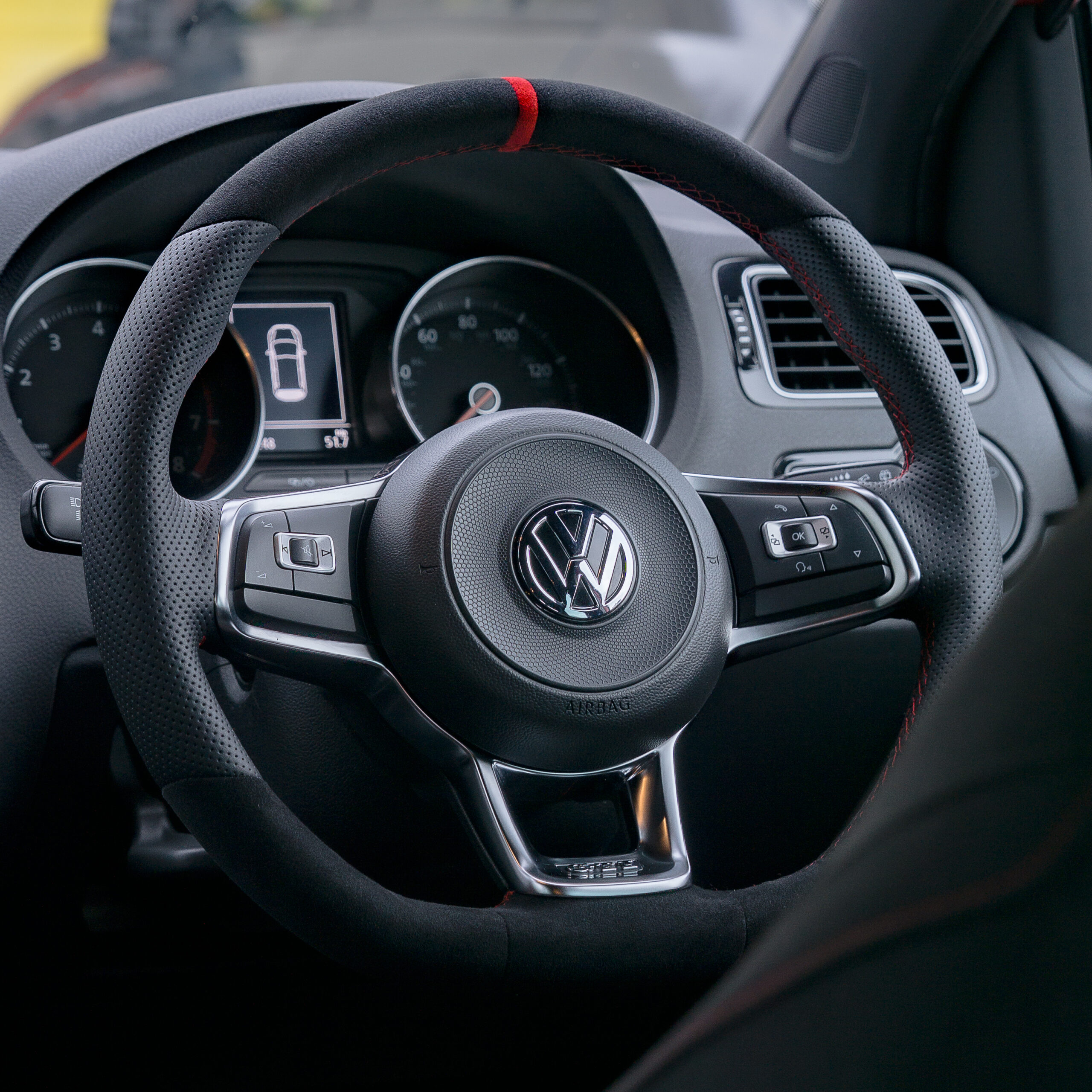 VW Golf MK7 R / GTI Leather Alcantara Steering Wheel